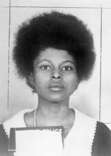 Dirty Dozen! The FBI's Most Wanted Women – 12 Photos Of America's ...