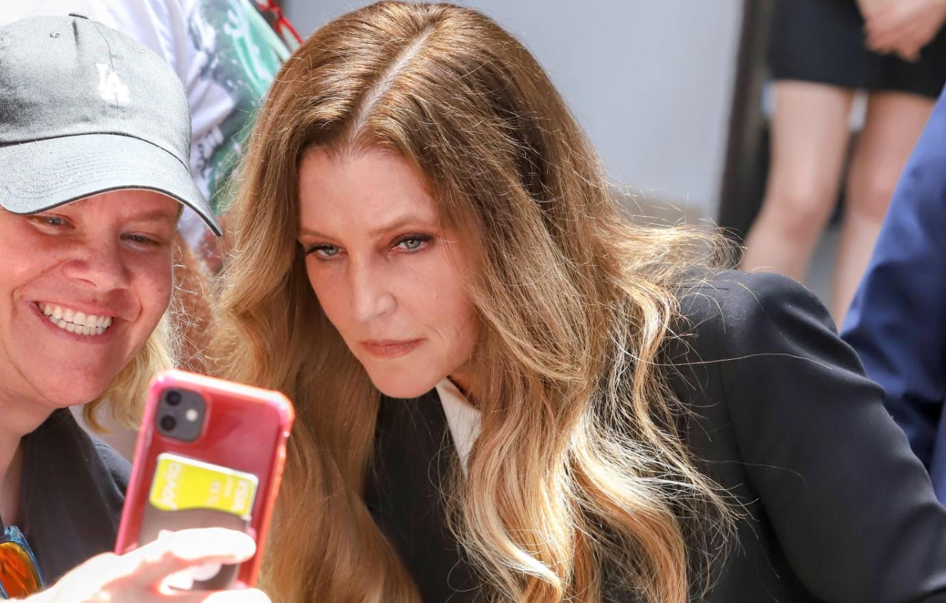 Lisa Marie Presley’s Inner Circle ‘Deeply Worried’ About Her Health ...