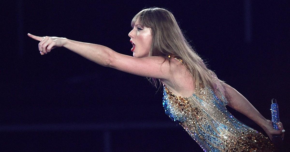 Katy Perry Accused of Riding Taylor Swift's Coattails to Get Her Music ...