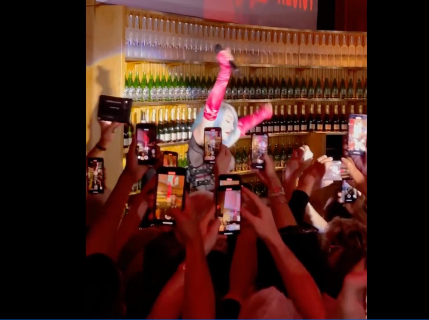 Madonna Fans Forced To Pee In Cups At Singer's Surprise Concert in NYC