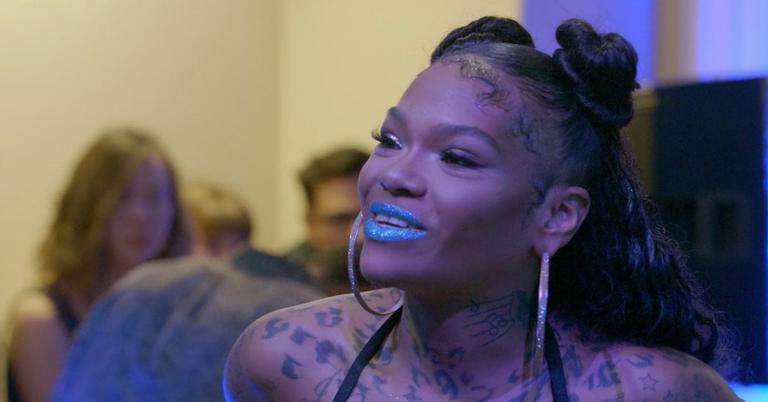 Apple Watts Undergoes Neck Surgery, Still 'Fighting For Life' After Car ...