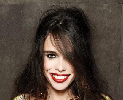 Just Like Her Dad! Chelsea Tyler Wows In Page Six Magazine.