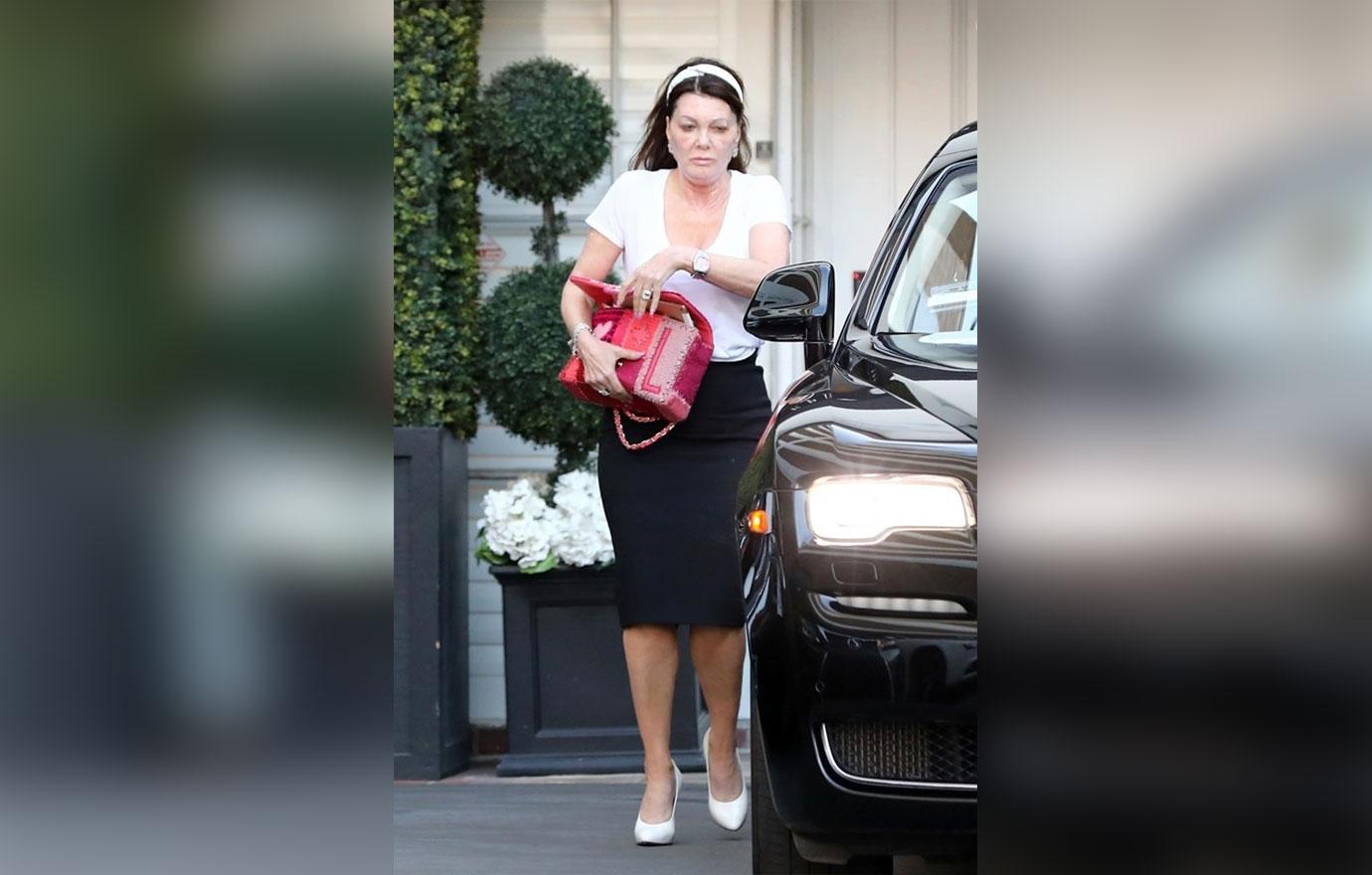 Photos: Lisa Vanderpump Caught Leaving Salon Wearing Face Mask!