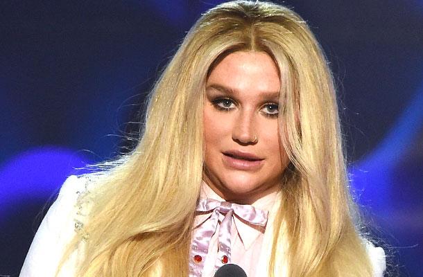 Kesha's Management Team Called Singer 'Abusive' & 'Nuts'