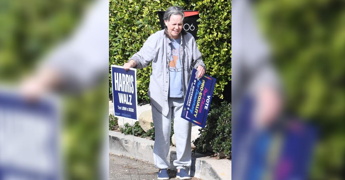 Sally Field Destroys Kamala Signs After Trump Win, Celebs Vow To Leave