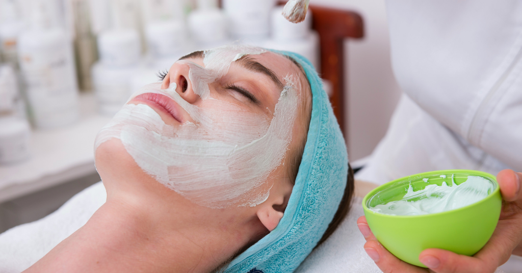 The Steroid-Free, Growth Factor Cream Everyone Is Reaching For