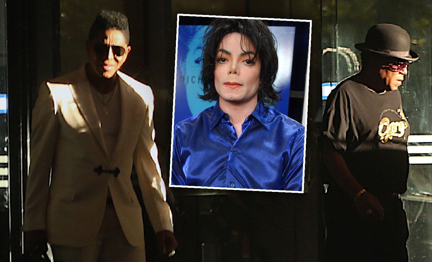 Jacksons Perform After Wade Robson Michael Molestation Claims
