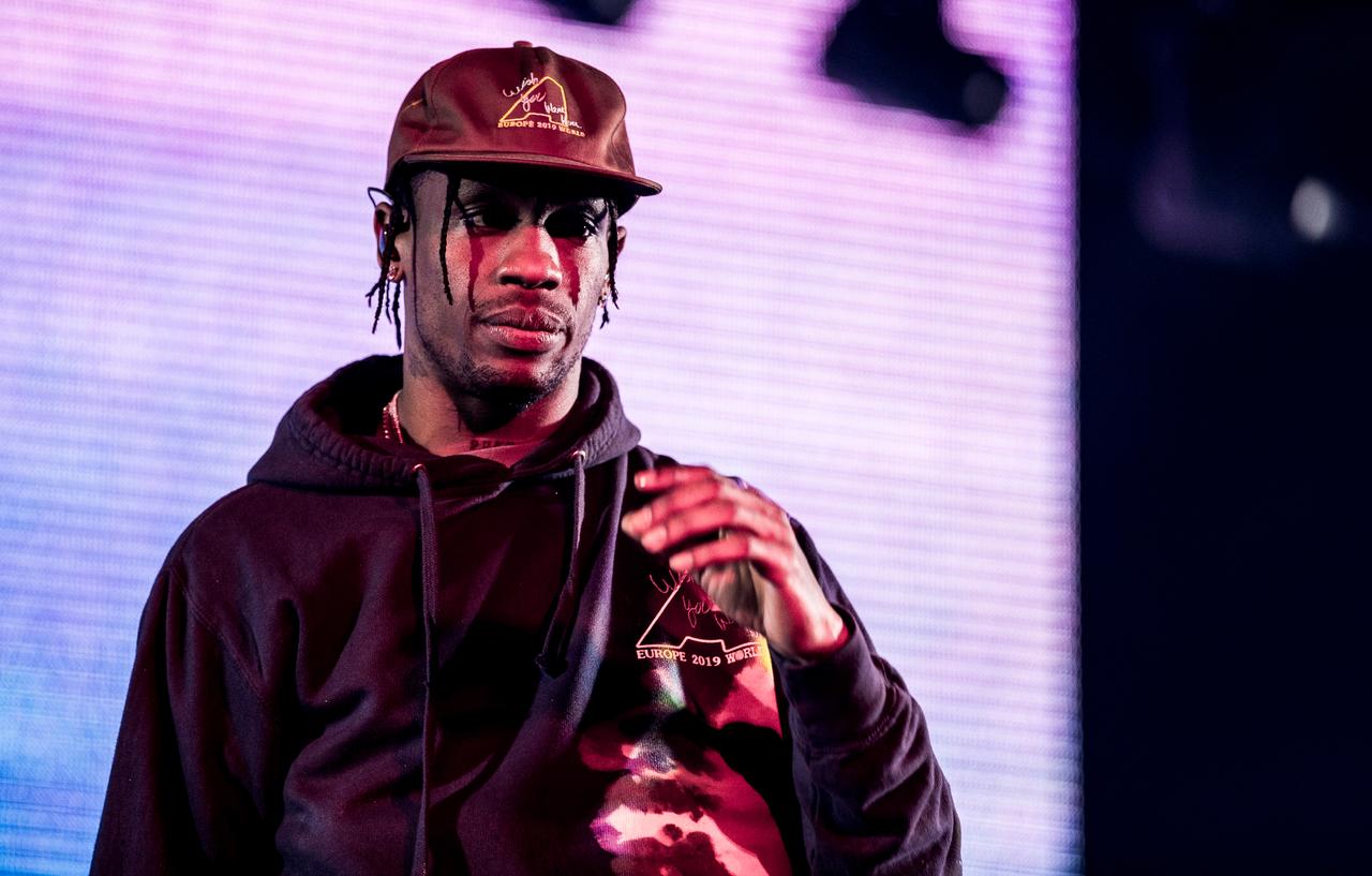 Travis Scott Astroworld Tragedy Has Eerie Connection To Pearl Jam