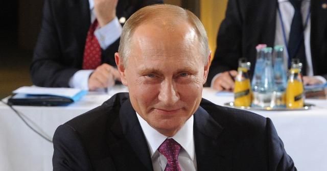 Russians Flee To Armenia As Putin Bans Fighting Aged Men From Leaving