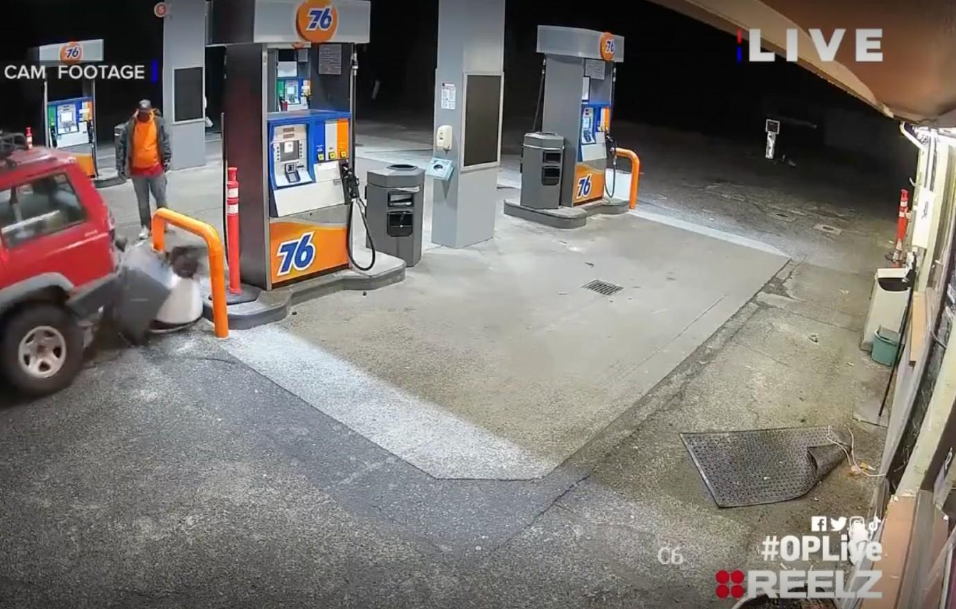Security Camera Captures Moment Two Suspects Attempt To Steal ATM