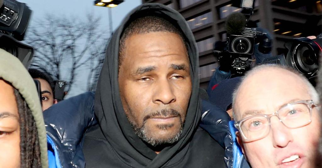 Diddy Defended by R Kelly! Pedophile Convinced Combs Case Is Federal ...