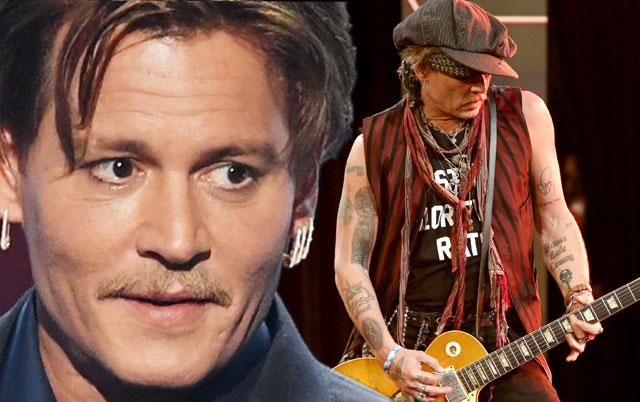 Johnny Depp Desperate To Shed Major Pounds After His Crippling Divorce