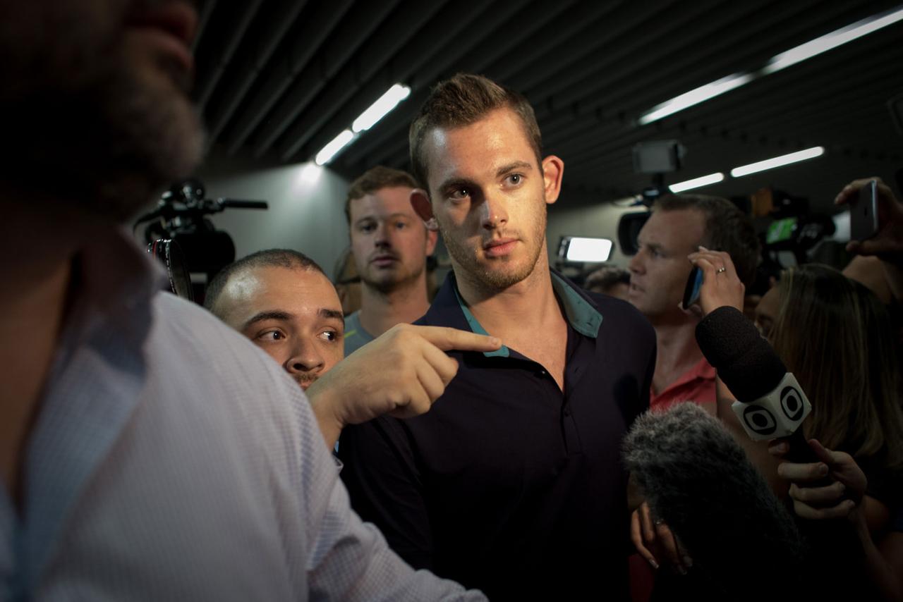 Big Cover-Up: Ryan Lochte LIED About Gunpoint Robbery To Hide Gas ...