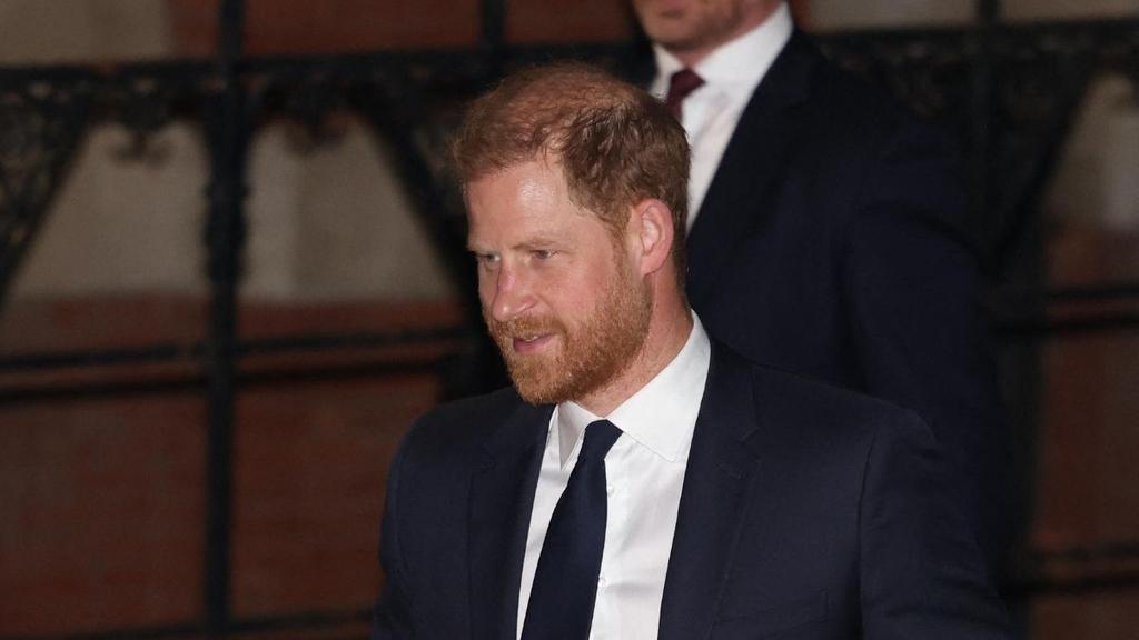 Prince Harry's Marriage Hit By Flirty Messages To Journalist
