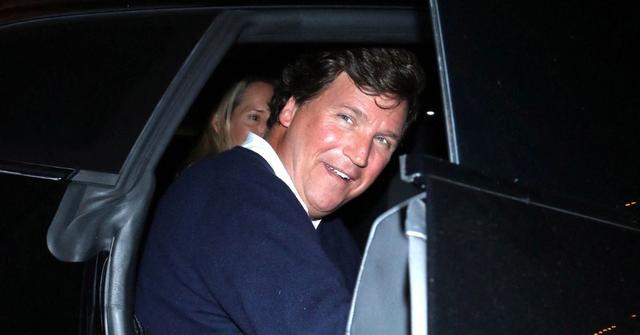 Tucker Carlson Sparks Health Worries After Gaining 50 Pounds