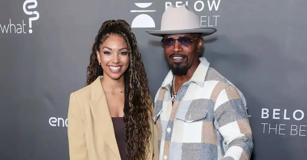 Jamie Foxx Holds Hands With Girlfriend Alyce Huckstepp During Cabo ...