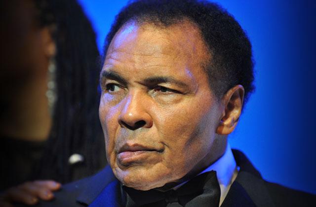 Septic Shock, Organ Failure & Family Prayers: Inside Muhammad Ali's ...