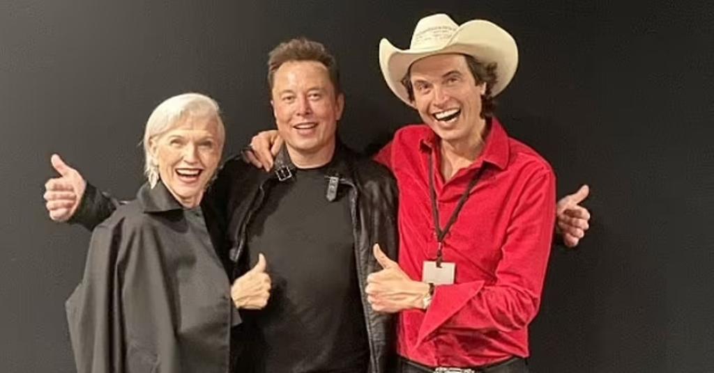 Elon Musk is 'Creeped Out' and 'Furious' At His Father For Having a ...