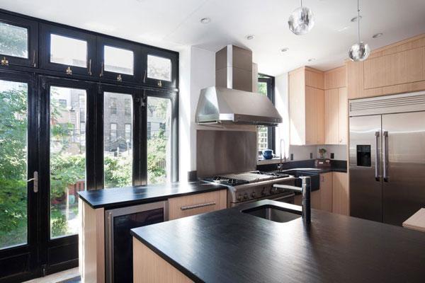 'RHONY' Star Alex McCord Makes Over $1 Million Profit On Sale Of ...