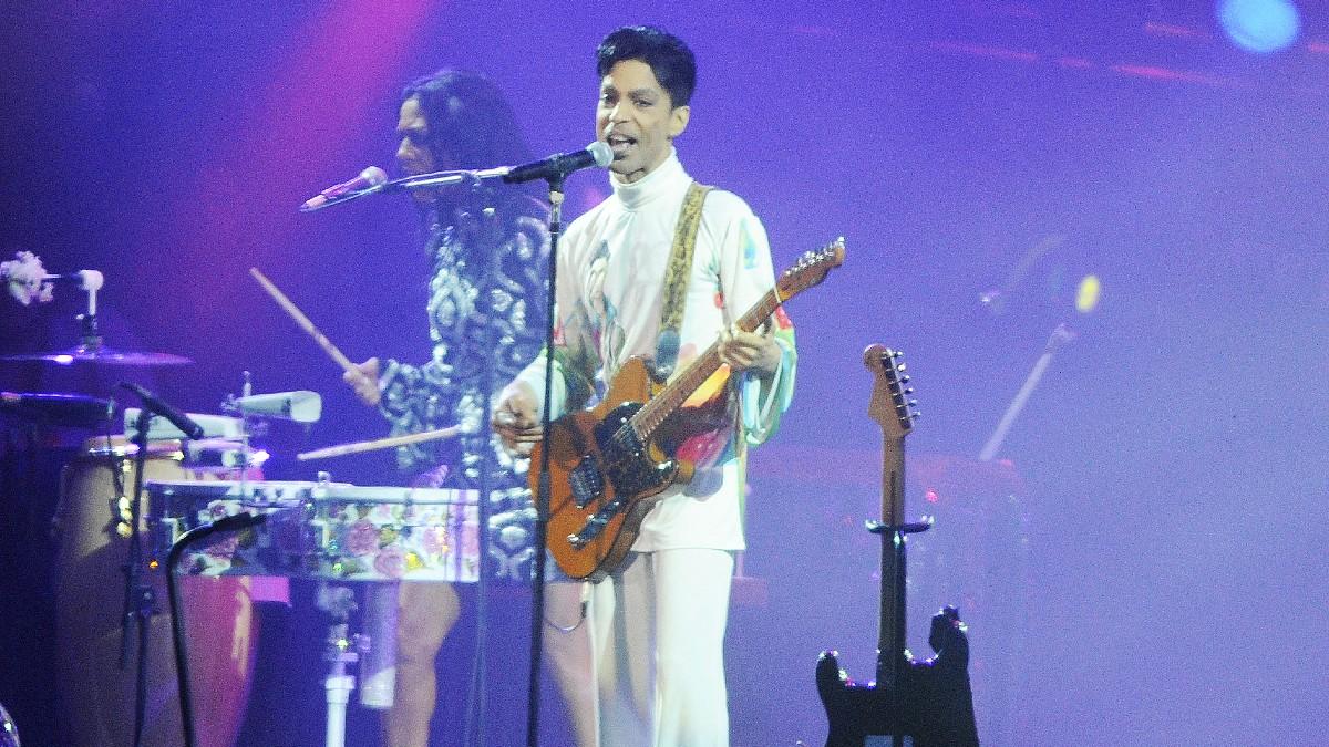 EXCLUSIVE: Prince's Death 10 Years On As Shattering Autopsy Detail Emerges