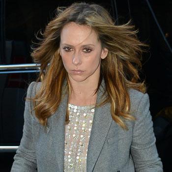 Harassed To The Breaking Point: Pregnant Jennifer Love Hewitt Getting ...