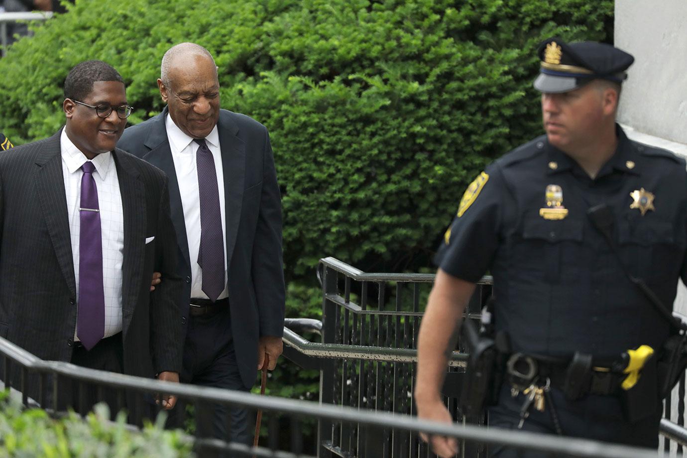 [pics] Bill Cosby Sexual Assault Trial Comedian Arrives Alone On Day Two