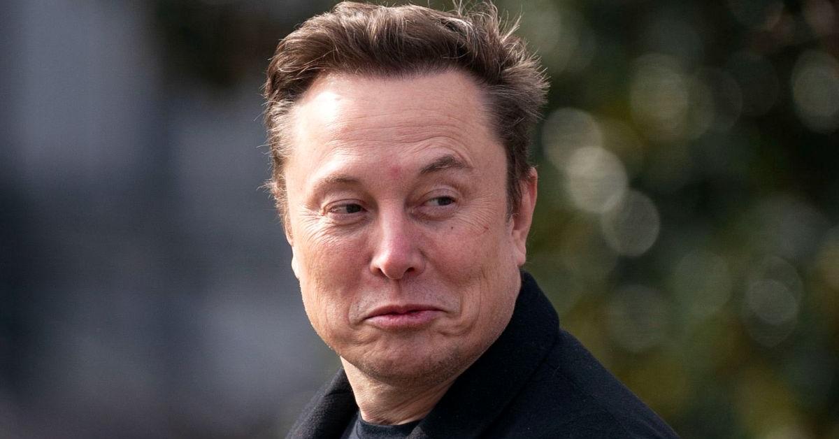 Elon Musk Dragged for His 'Embarrassing' Behavior in China