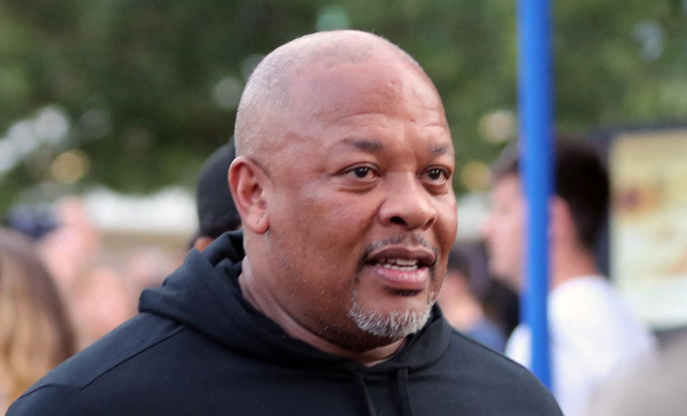 Dr Dre Called Ex-Therapist a 'B----' in Secret Text Messages Exposed in ...