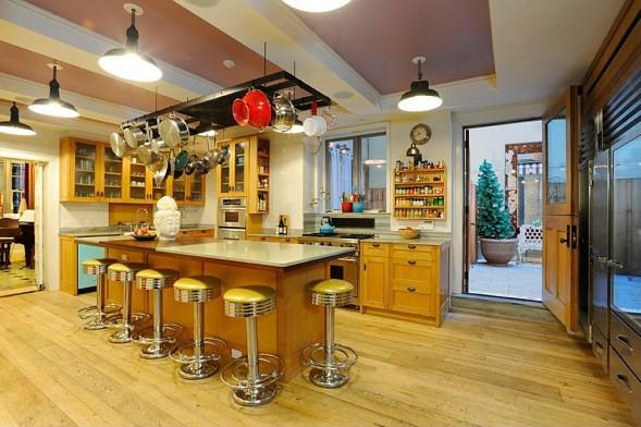 Tea Leoni & David Duchovny List Their NYC Home For $9.25M