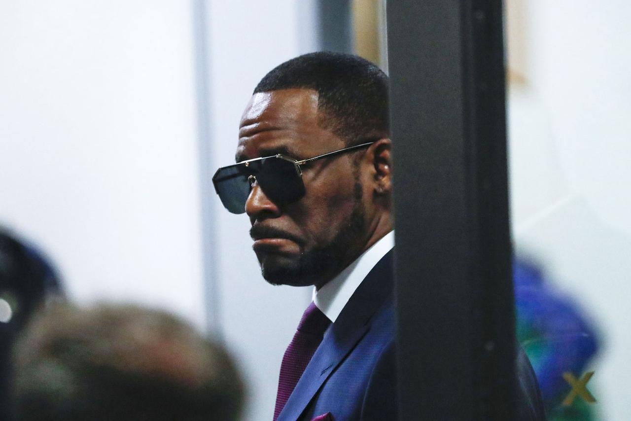Witness Claims R. Kelly Kept Her Locked Up For Days