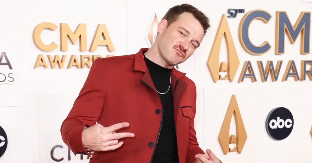 Blake Shelton Slams Morgan Wallen For SNL Walk-Off, Bad Behavior