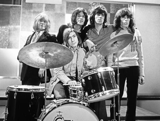 The Rolling Stones Drummer Charlie Watts Dead At 80, Weeks After ...