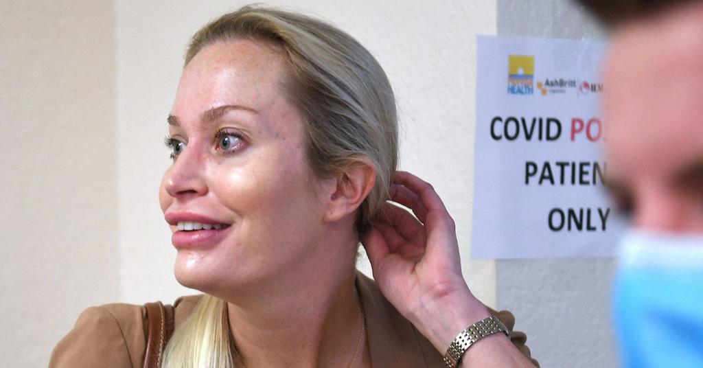 Top DeSantis Aide Spars With 16-Year-Old Over Botox and Ukraine