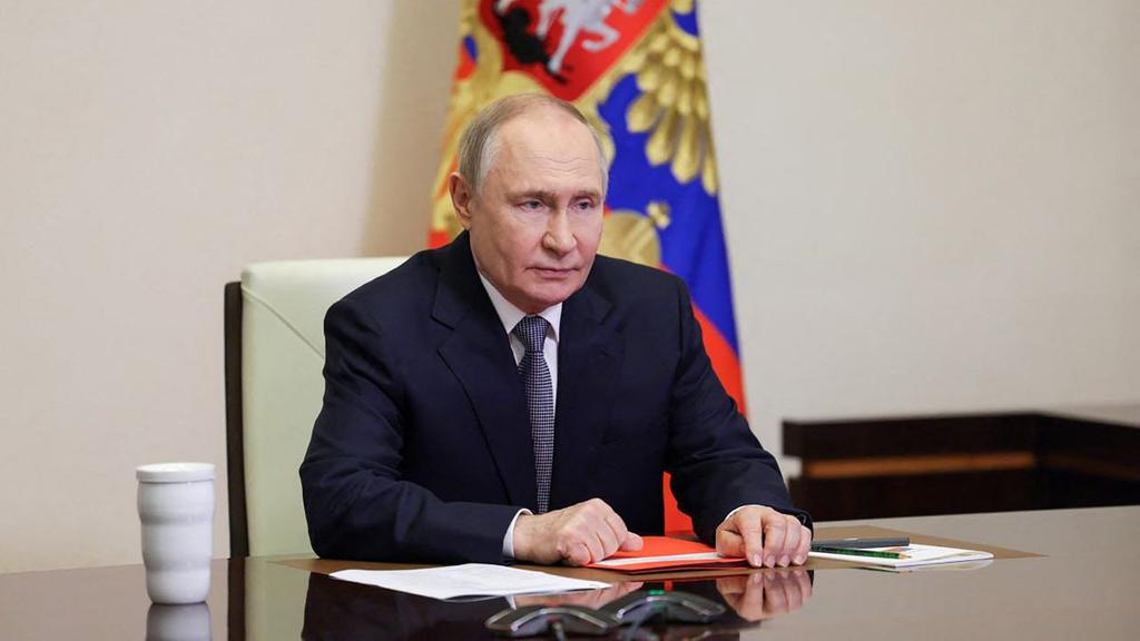 EXCLUSIVE: Inside Putin's Plan to 'Live Forever Like a Vampire'