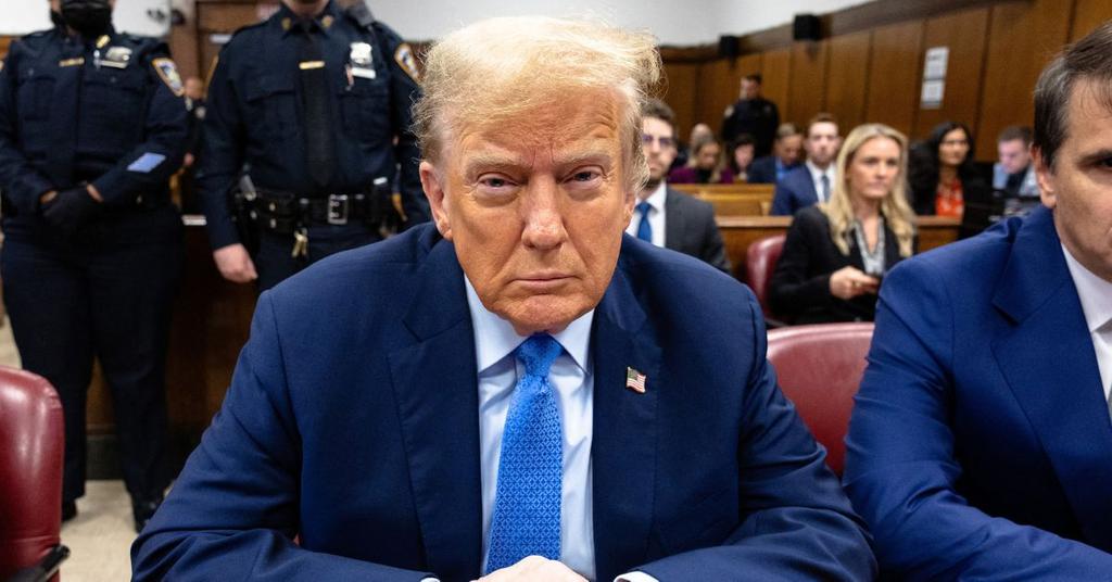 Donald Trump to Attend Fundraiser on Day of Son Barron's Graduation: Report