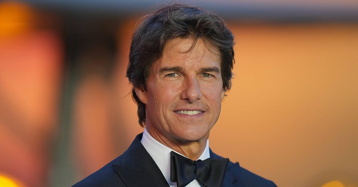 Ex-Scientologist Names Jenna Elfman & Rebecca Minkoff As Arbitrators In ...