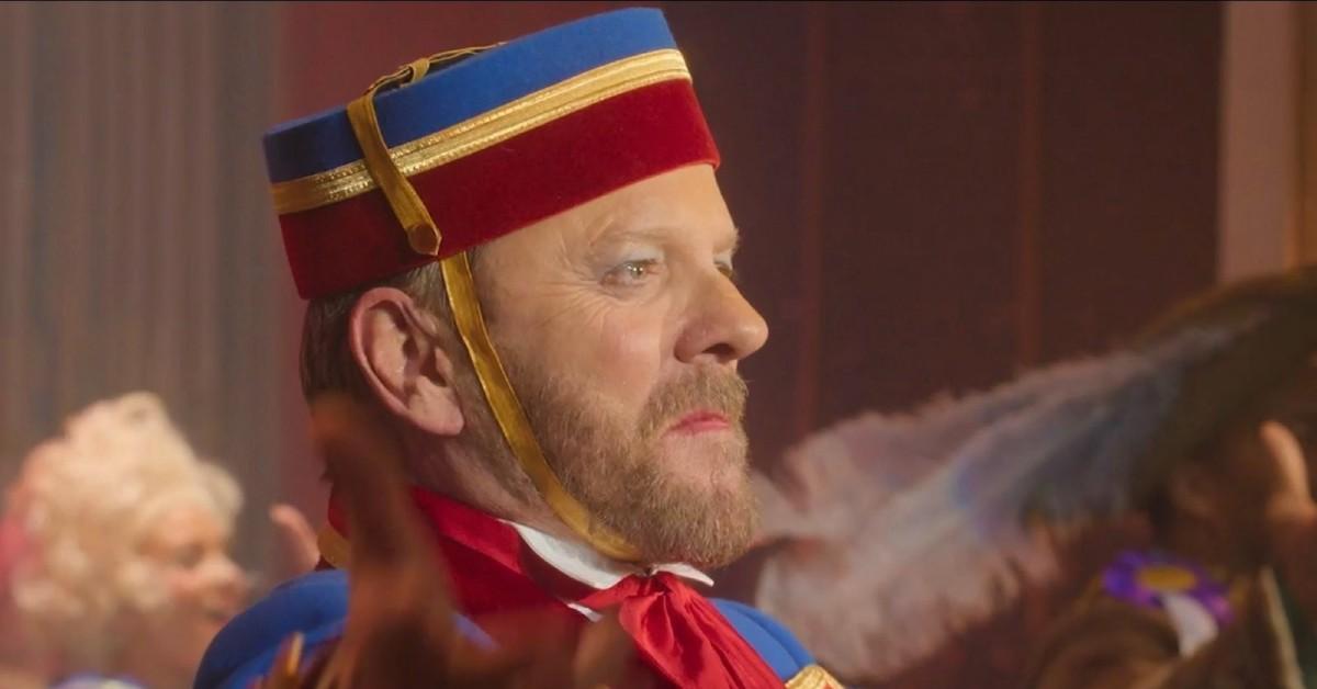 EXCLUSIVE: Kiefer Sutherland Savaged Over ‘Pathetic’ Christmas Film Role