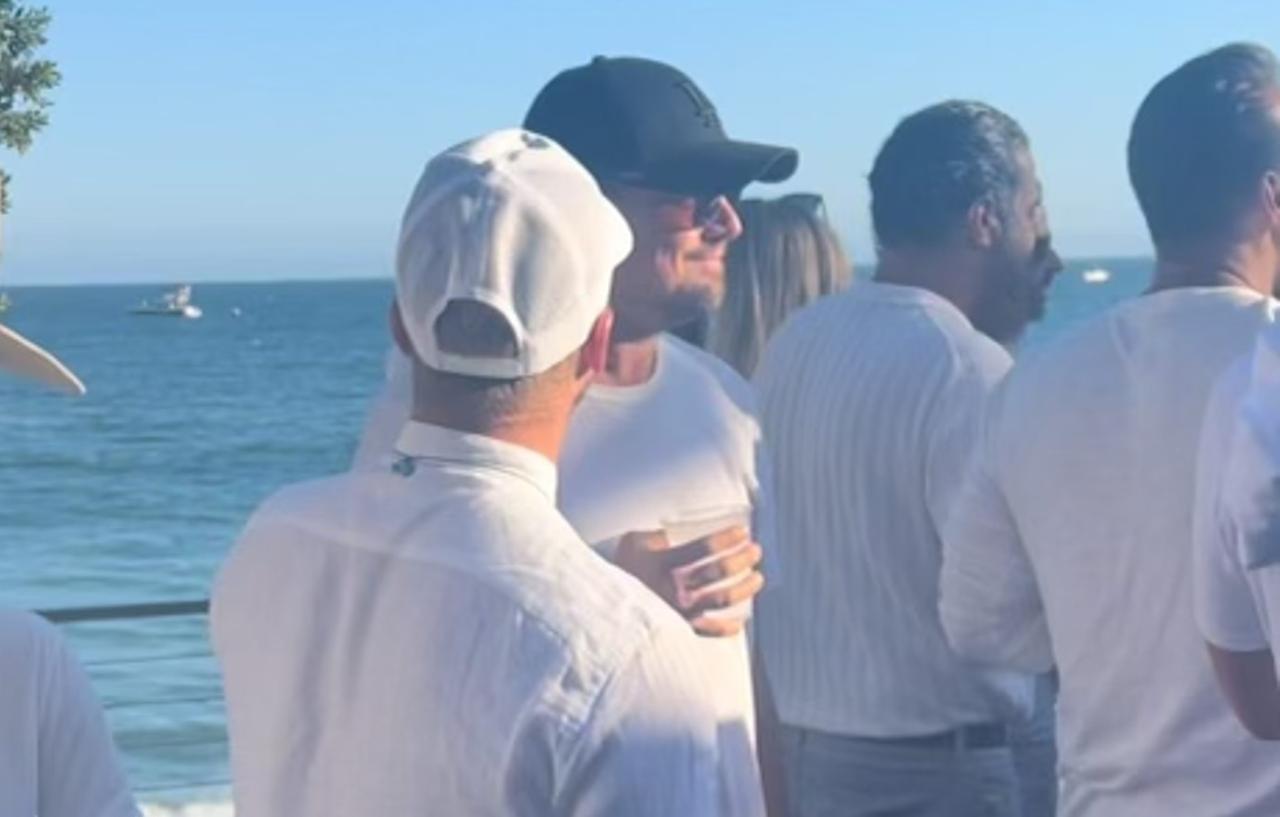 Leonardo DiCaprio Parties With Pal Tobey Maguire In Malibu: Photos