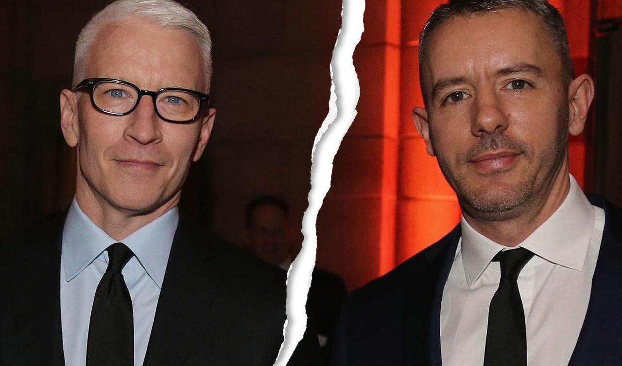 Anderson Cooper Dumps Longtime Love For Hunky Doctor