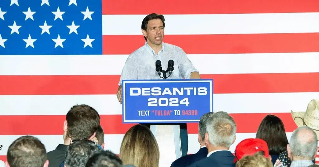 Trump Slams 'Disloyal' Kim Reynolds After DeSantis Endorsement