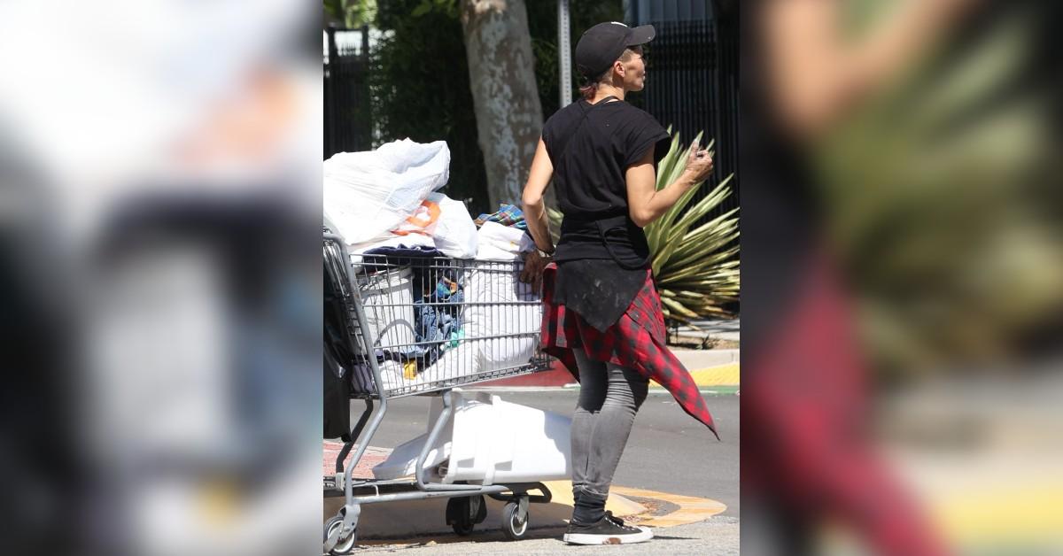 Homeless Loni Willison Seen Smoking On Streets Ahead Of 42nd Birthday