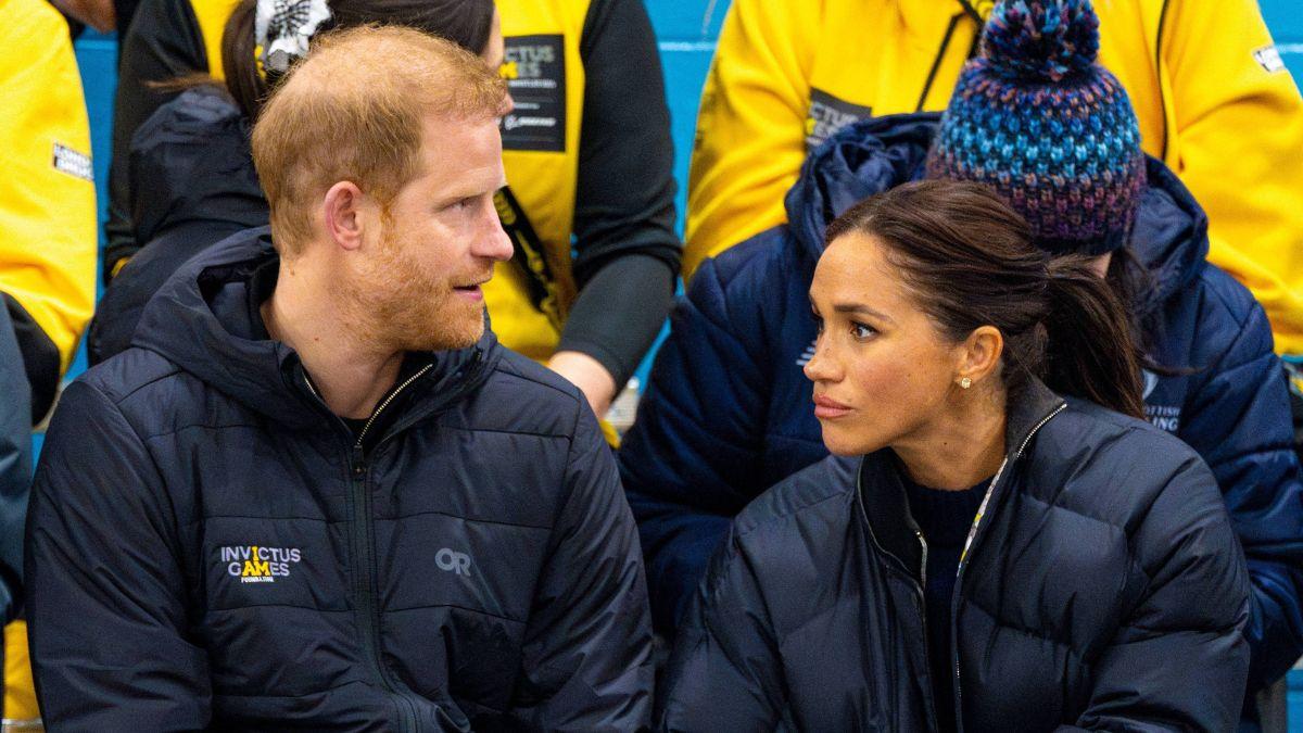 Inside Meghan's Close Bond With Hunky Mystery Man Ahead Of Aussie Trip
