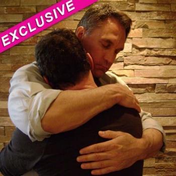 Hollywood Celebrates 'National Hug Day'