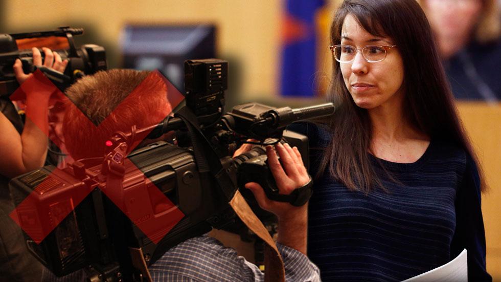 Jodi Arias Death Penalty Retrial Put On Hold As She Appears With ...