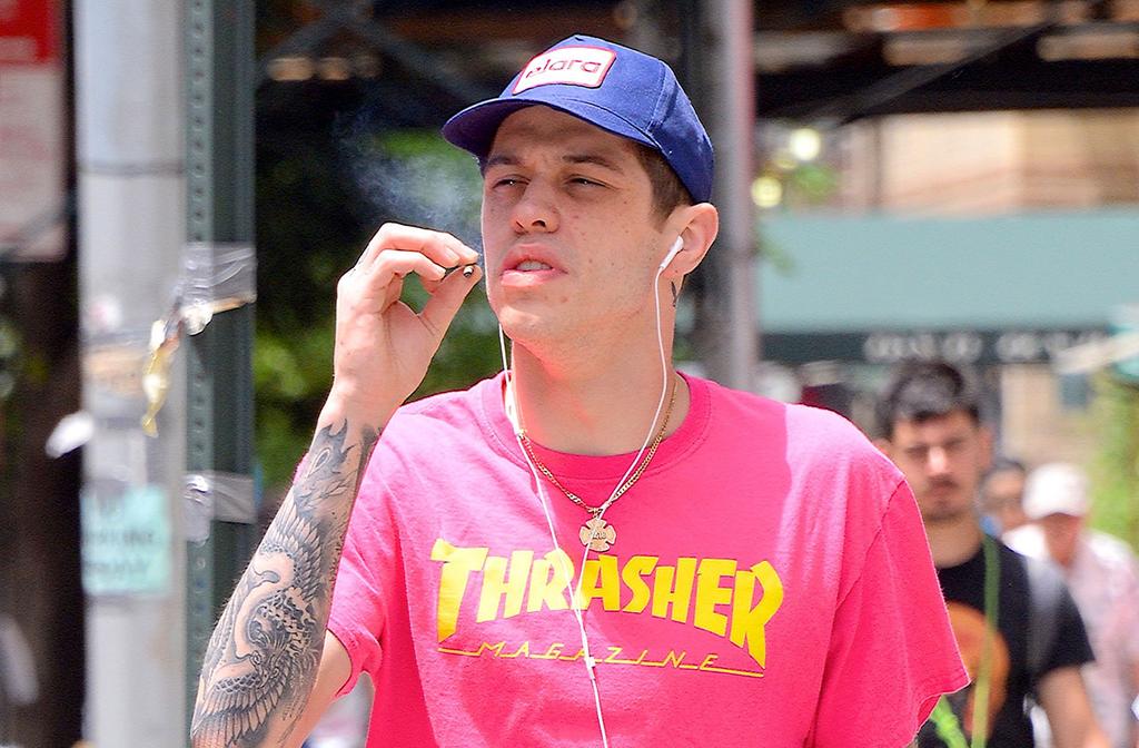 Pete Davidson Tragic Life History From Rehab To Borderline Personality ...