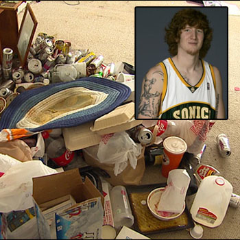 Fallen NBA Star Robert Swift's Financial Ruin Caused By Parents' Greed ...