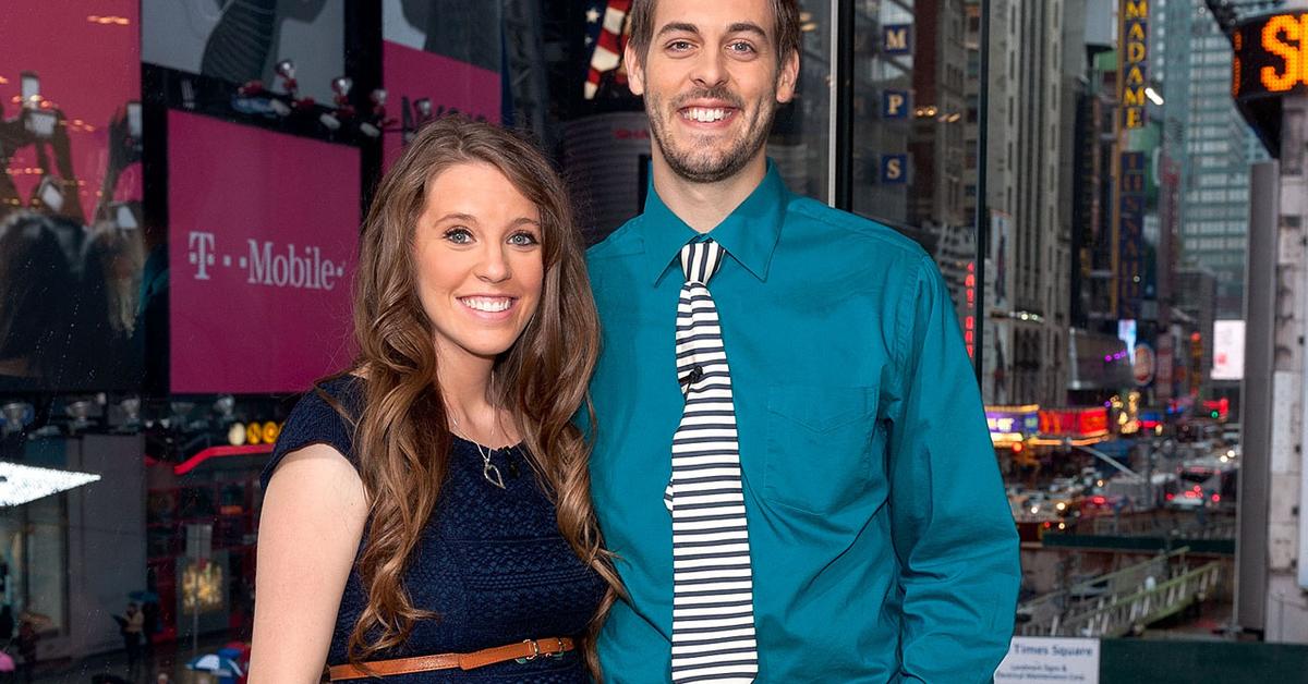 Trouble In Jill Duggar’s Marriage? Awkward Kiss With Hubby Starts ...