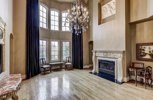 Carrie Underwood Selling Nashville Home Where Face Injury Happened