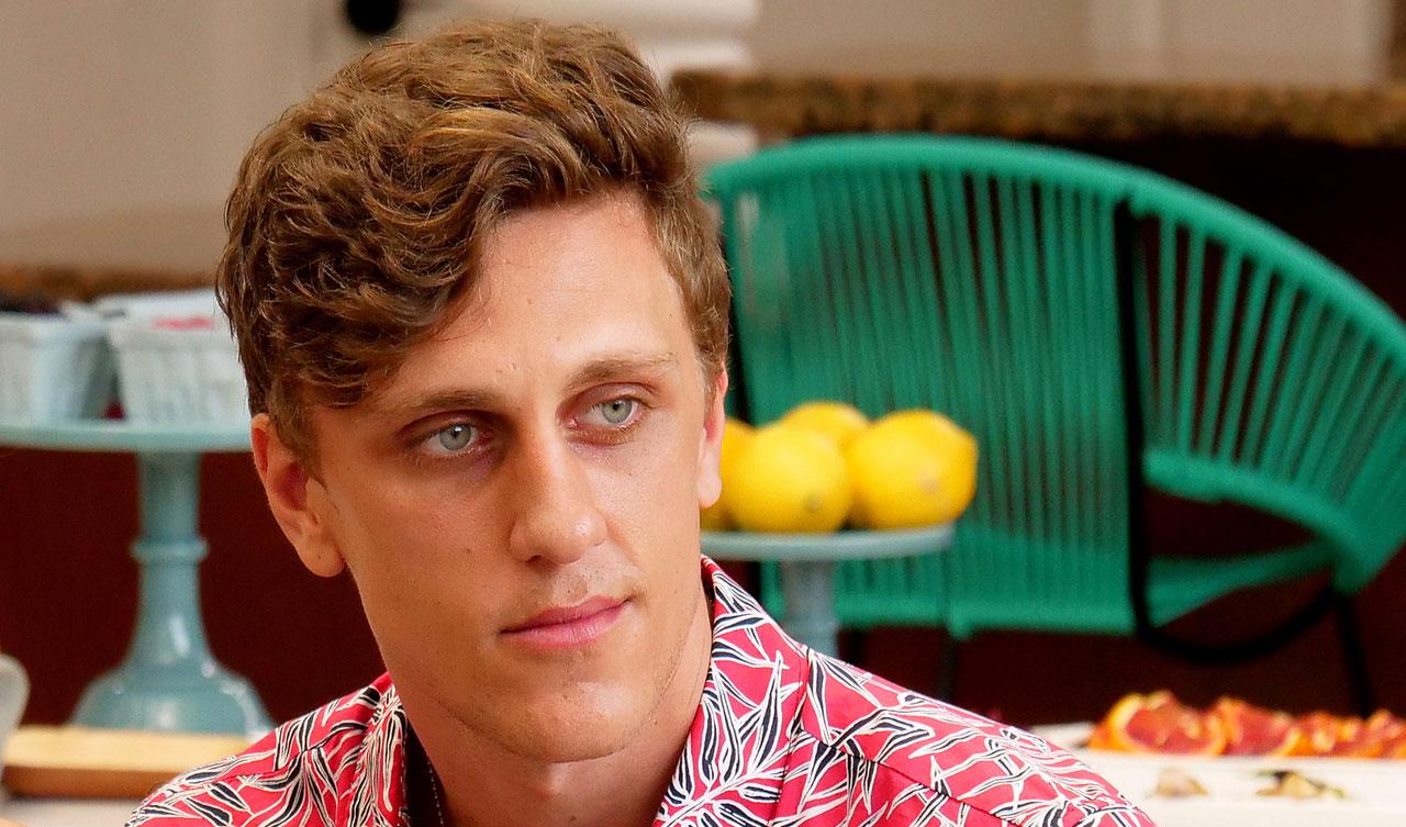 'Temptation Island' Star Evan Smith Claims He Begged Dad's Killer Not ...