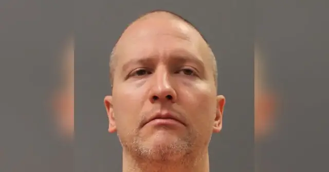 Derek Chauvin Stabbed 22 Times in Prison Attack